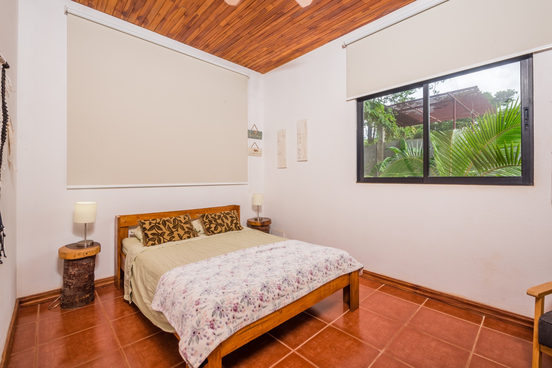 Casa Alice | Flamingo Beach Realty