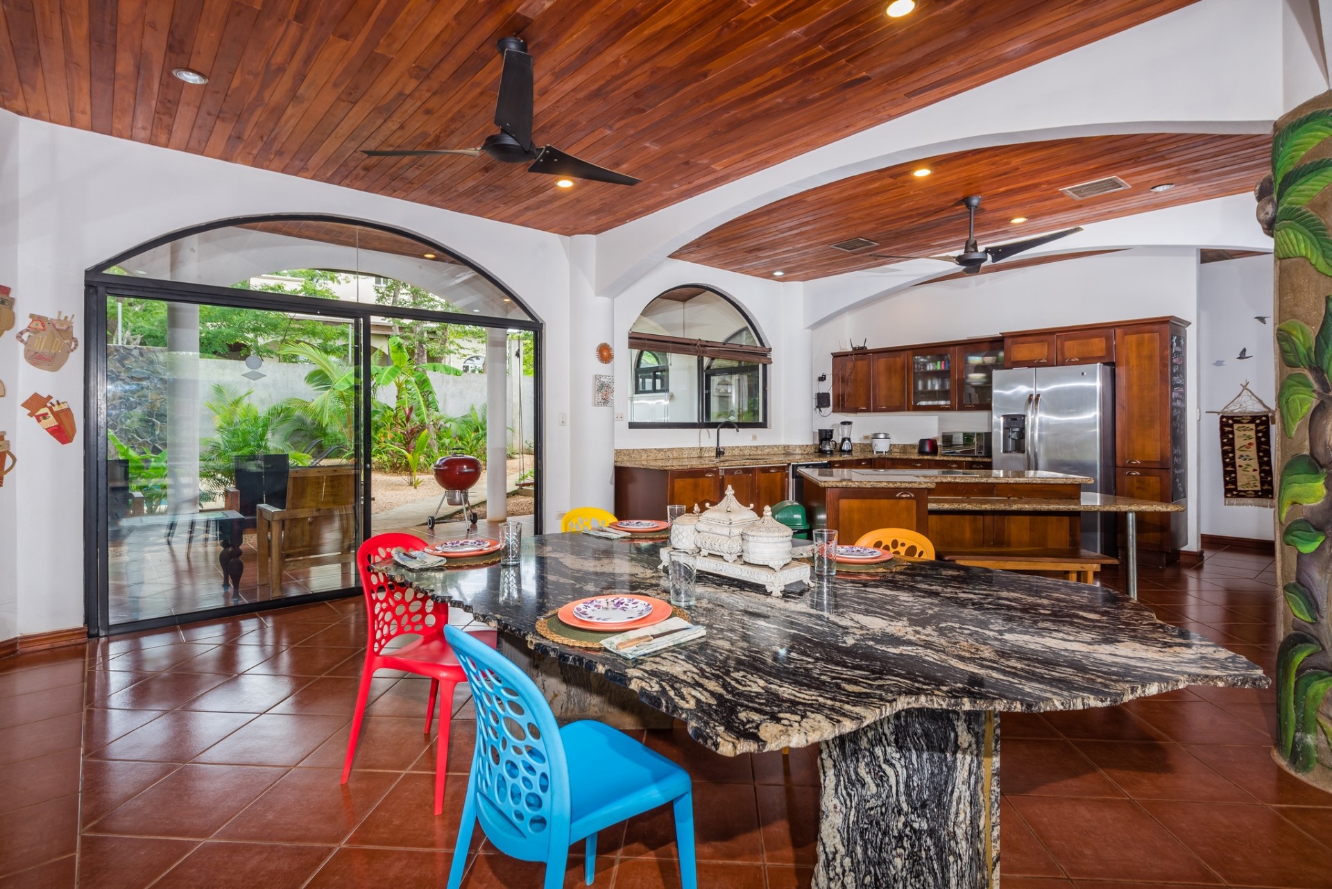 Casa Alice | Flamingo Beach Realty