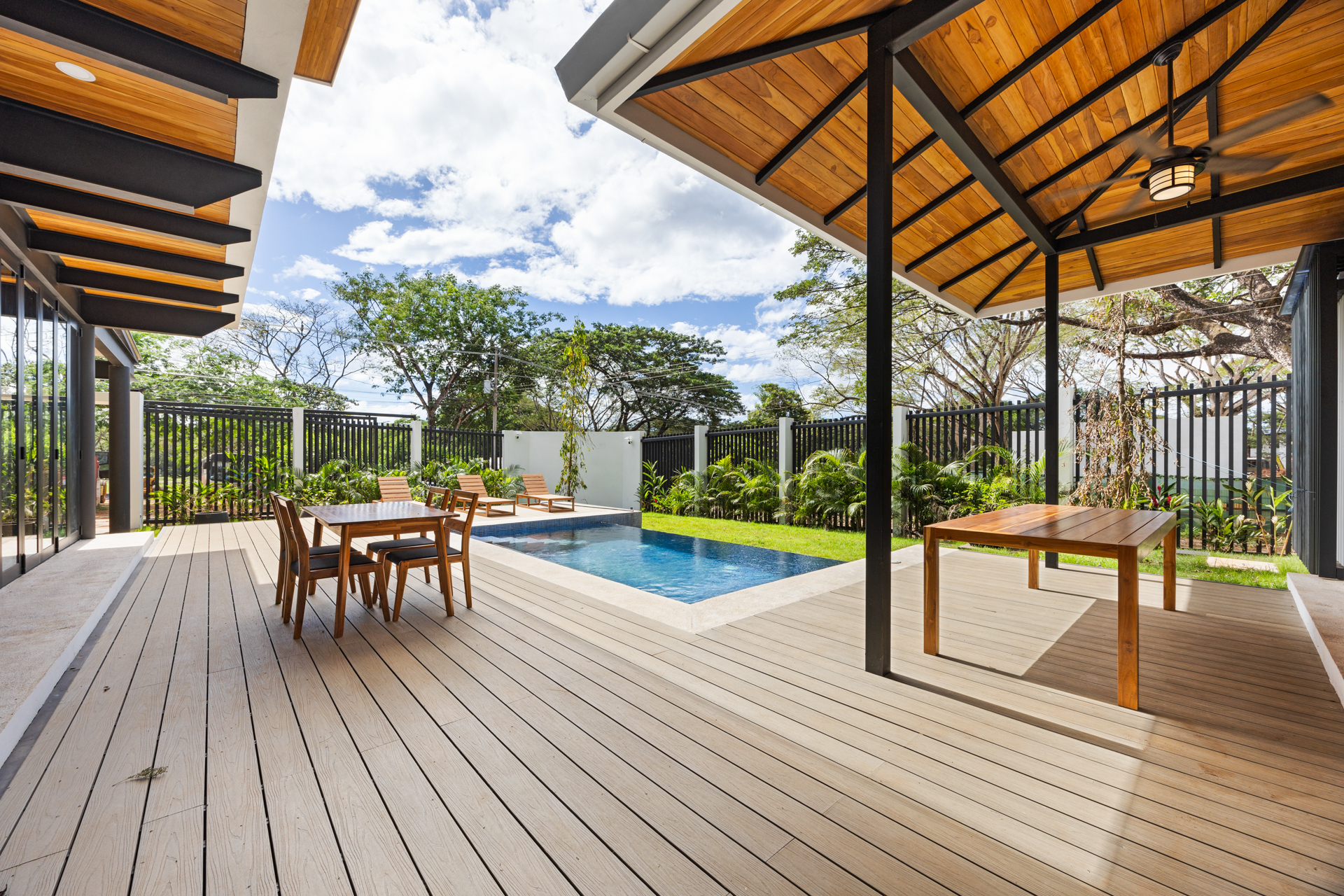 Discover Casa Garza del Sol, A Stunning Tamarindo Residence