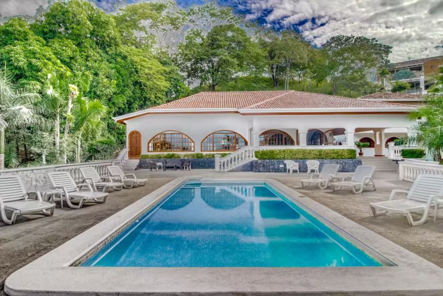 Casa Margarita | Flamingo Beach Realty
